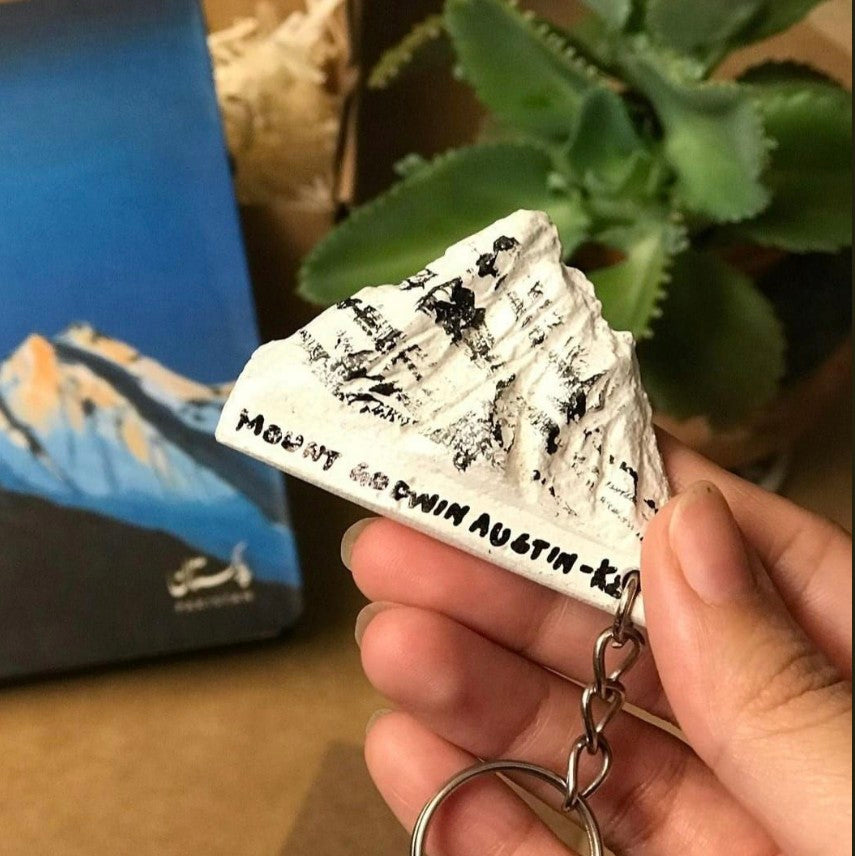 K2 keychain – Keepsakes Pakistan